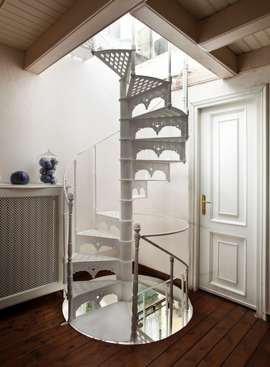 Mehr Raum im Minihaus: Wohnen in der Vertikalen (Teil 1) • TINY and ...